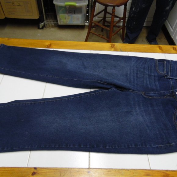 Time and Tru | Jeans | Jeans Time And True 6p 95a Preowned Smoke Free ...